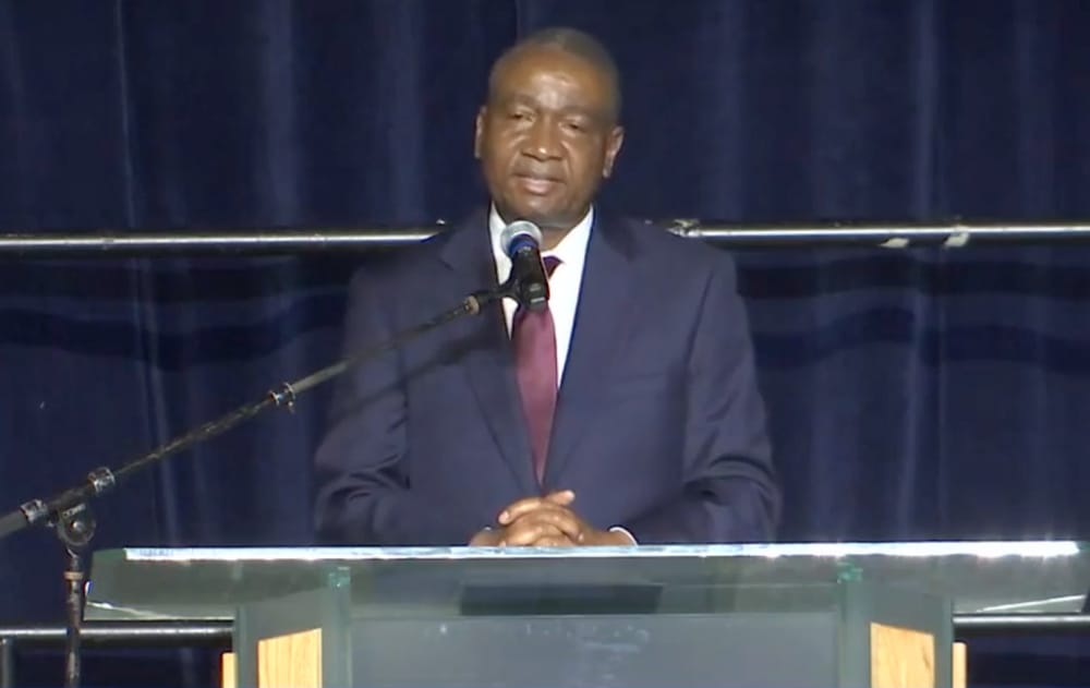 Cleo Fields Sworn In as Congressman for District 6 in Historic Ceremony ...